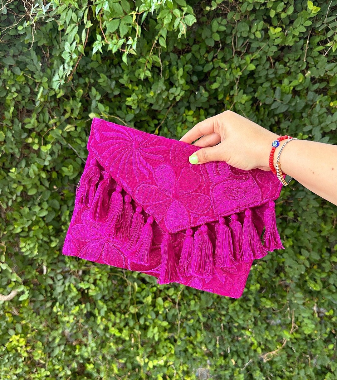 Mexican Artisanal Embroidered Purse Clutch Floral Clutch, Mexico , Boho ...