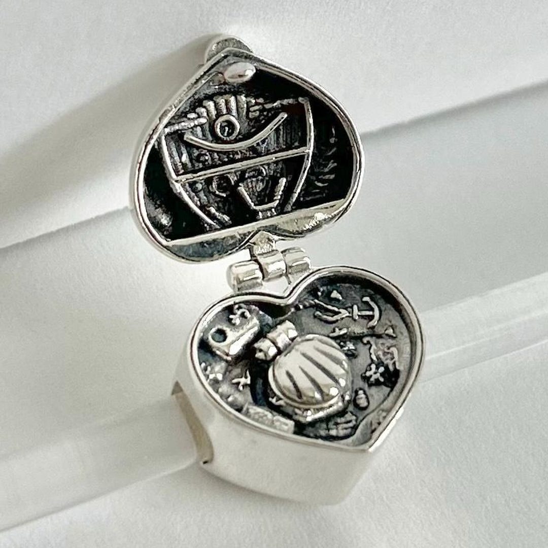 Polly Pocket Jeweled Sea Princess Polly's Undersea World Sterling ...