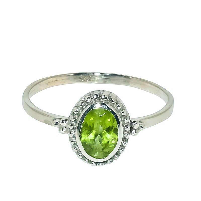 Silver Peridot Ring - Etsy