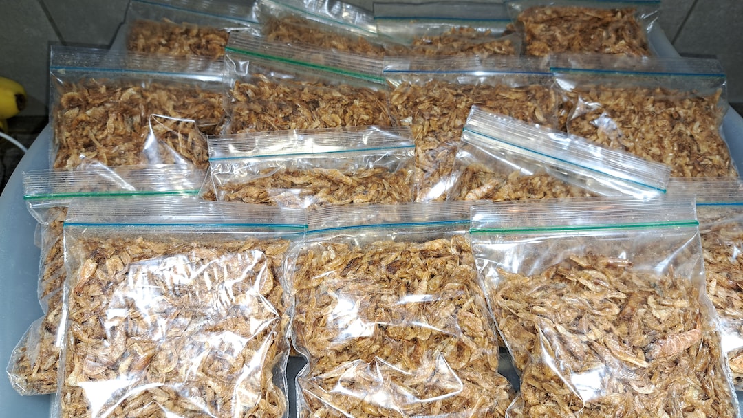 Whole Crayfish / Ganze Flusskrebse / Njanga / Shrimps / Isha / Crevette ...