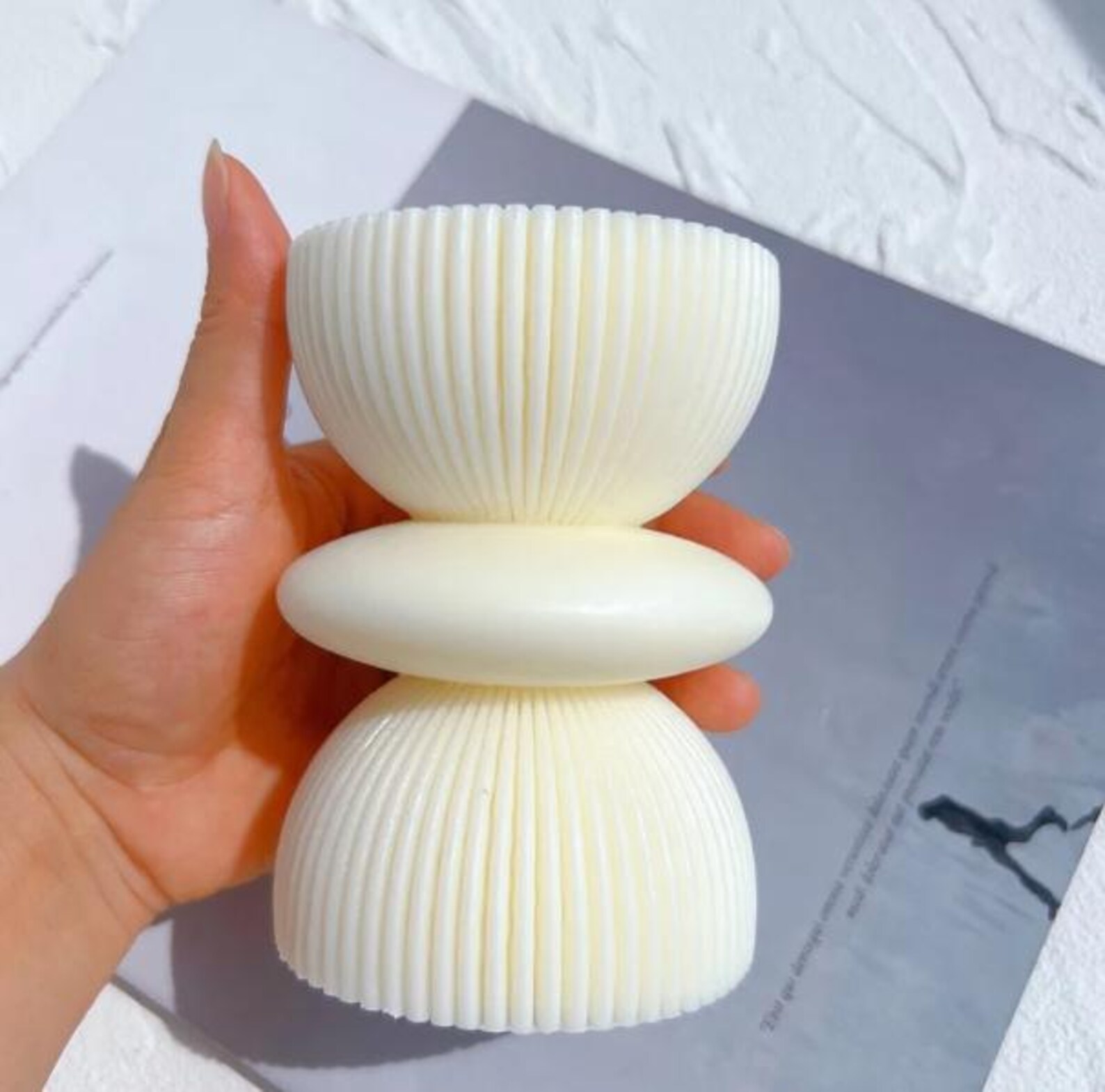 Twist Ribbed Twirl Pillar Candle Mold, Aesthetic Swirl Silicone Mould ...