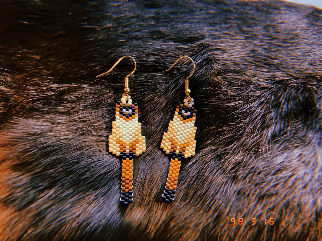 Beaded Siamese Cats Dangle Earrings | Indigenous Art | Hand-made With ...