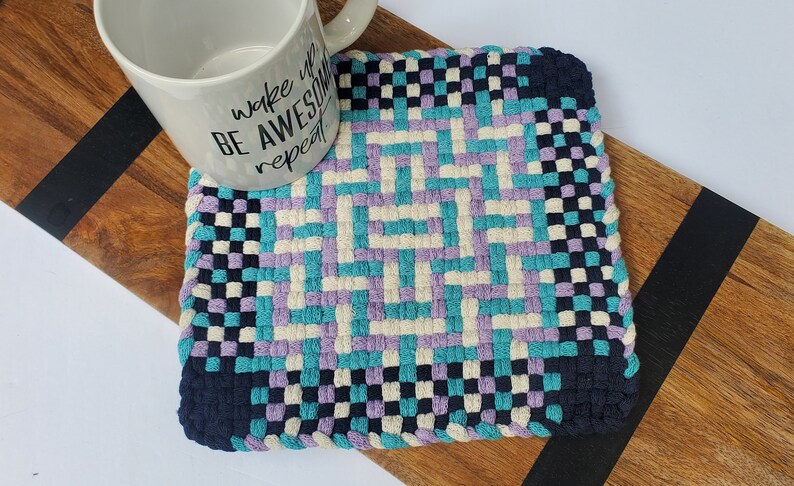 Tri Color Confetti Center With Border-chocolate, Cayenne, Burgundy, and ...