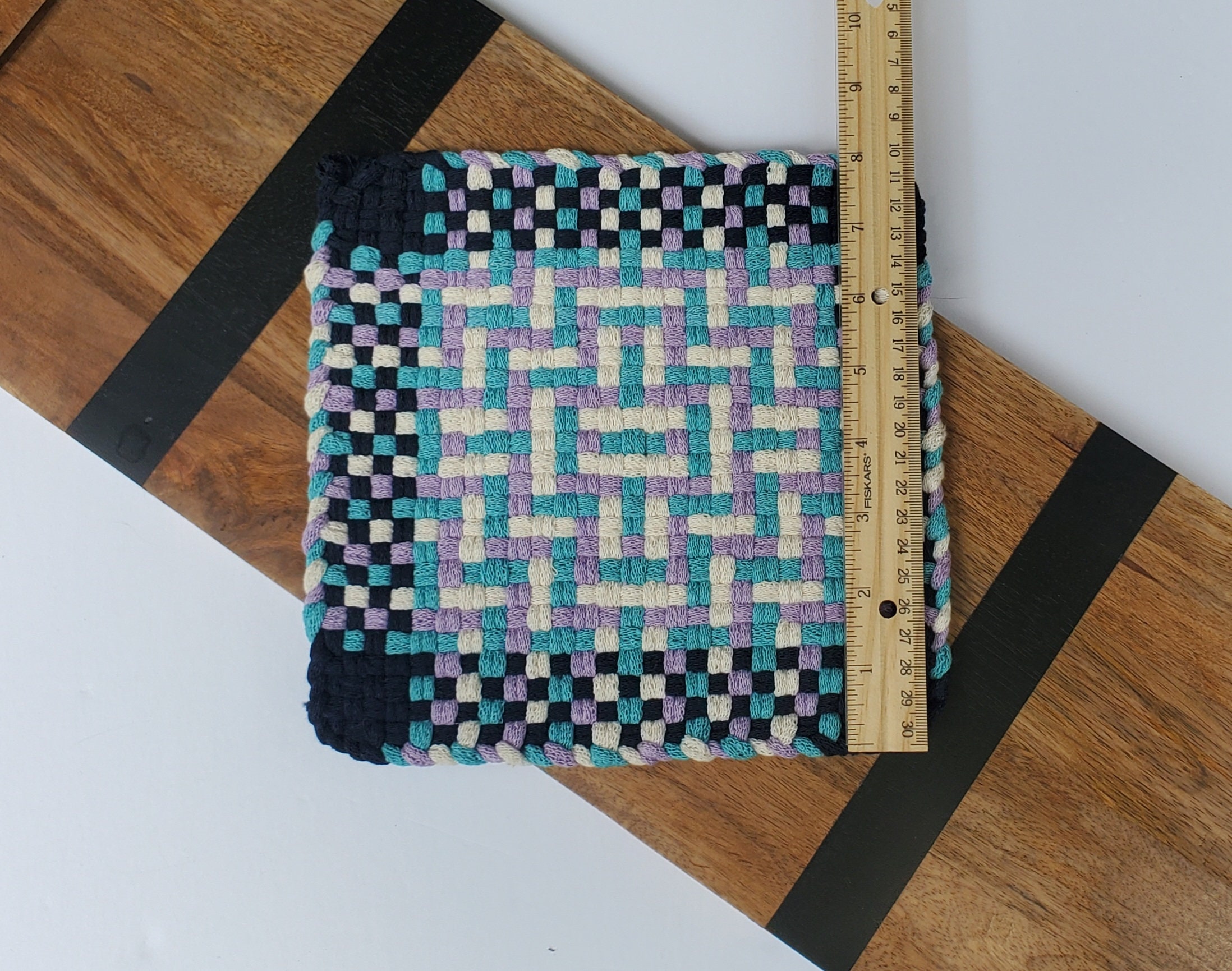 Tri Color Confetti Center With Border-chocolate, Cayenne, Burgundy, and ...