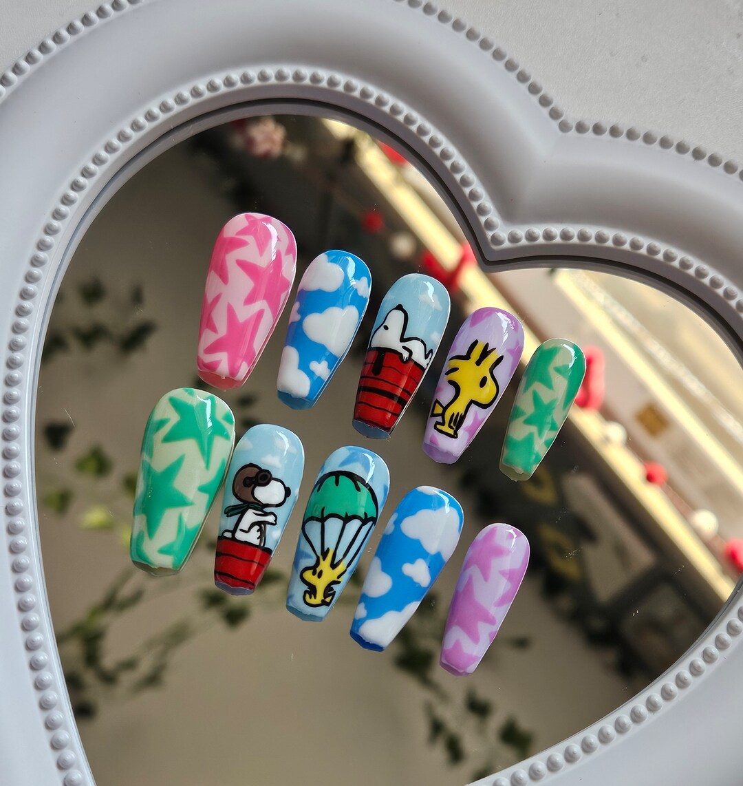 Bright Snoopy Press on Nails - Etsy