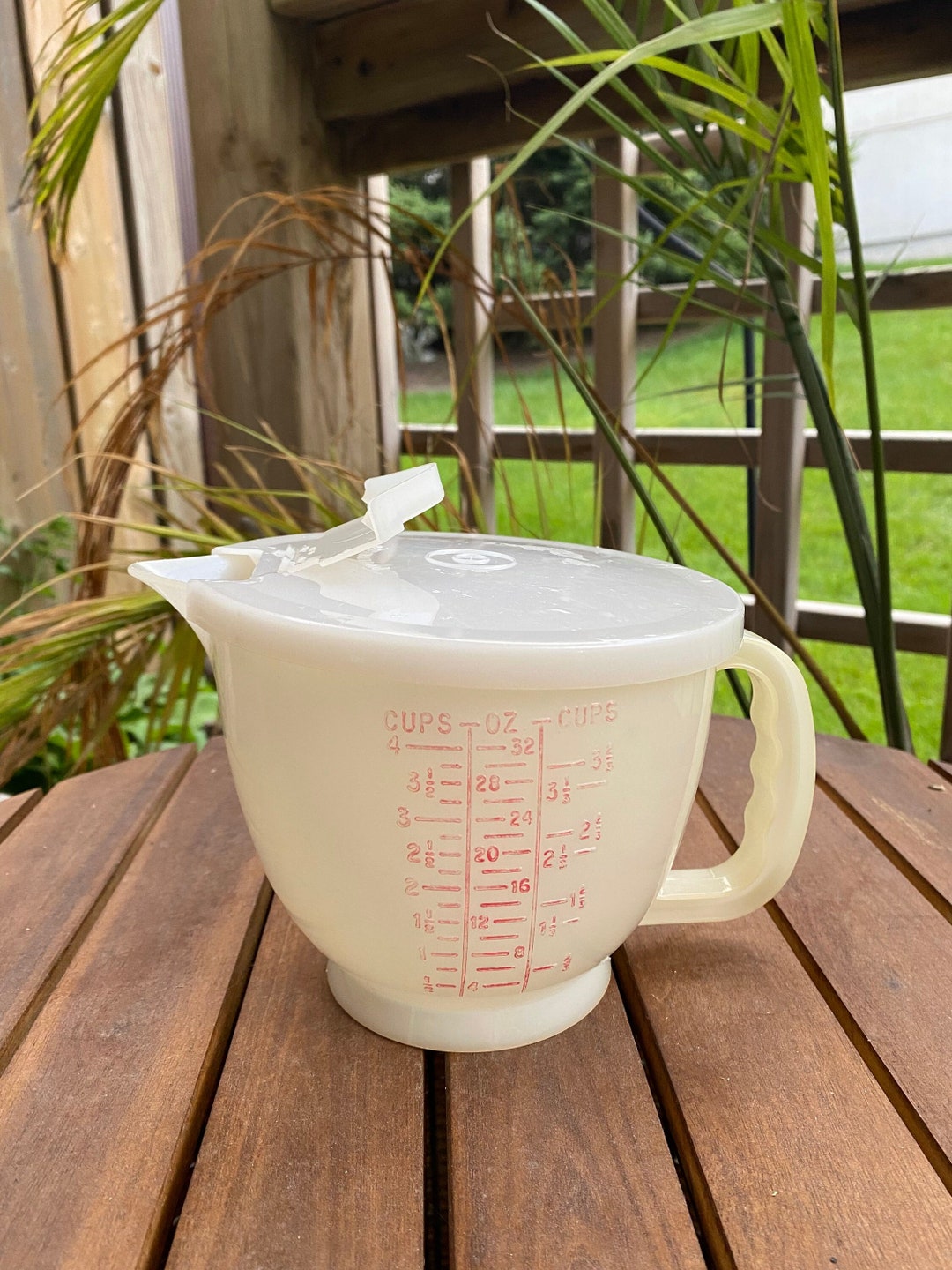 Vintage Four Cup Tupperware Measuring Pitcher With Flip Top Lid - Etsy
