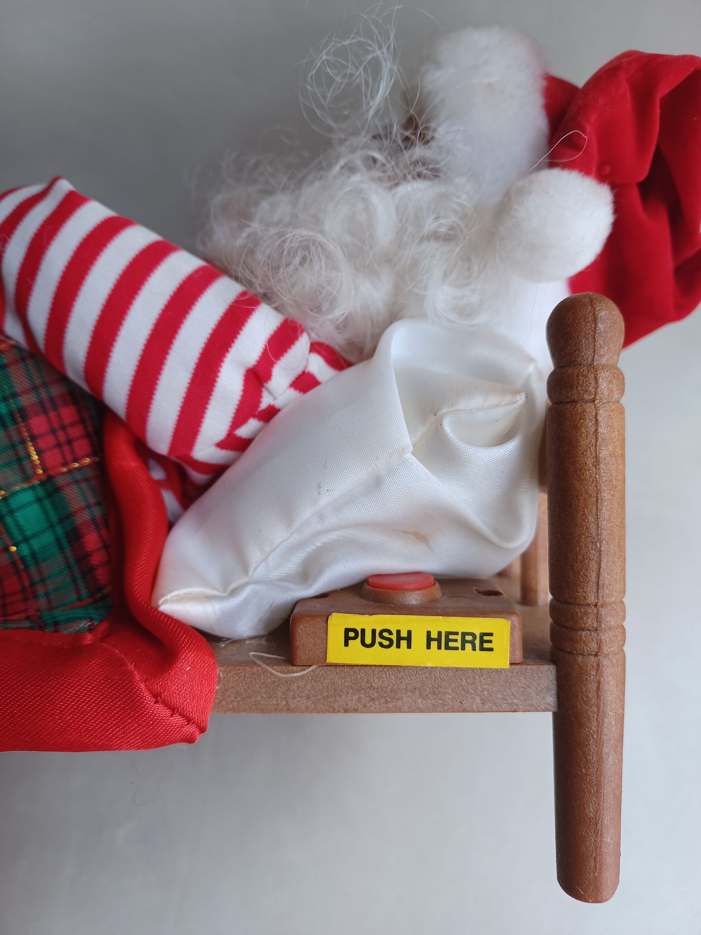 Vintage Gemmy Industries Snoring Santa in Bed North Pole Productions ...