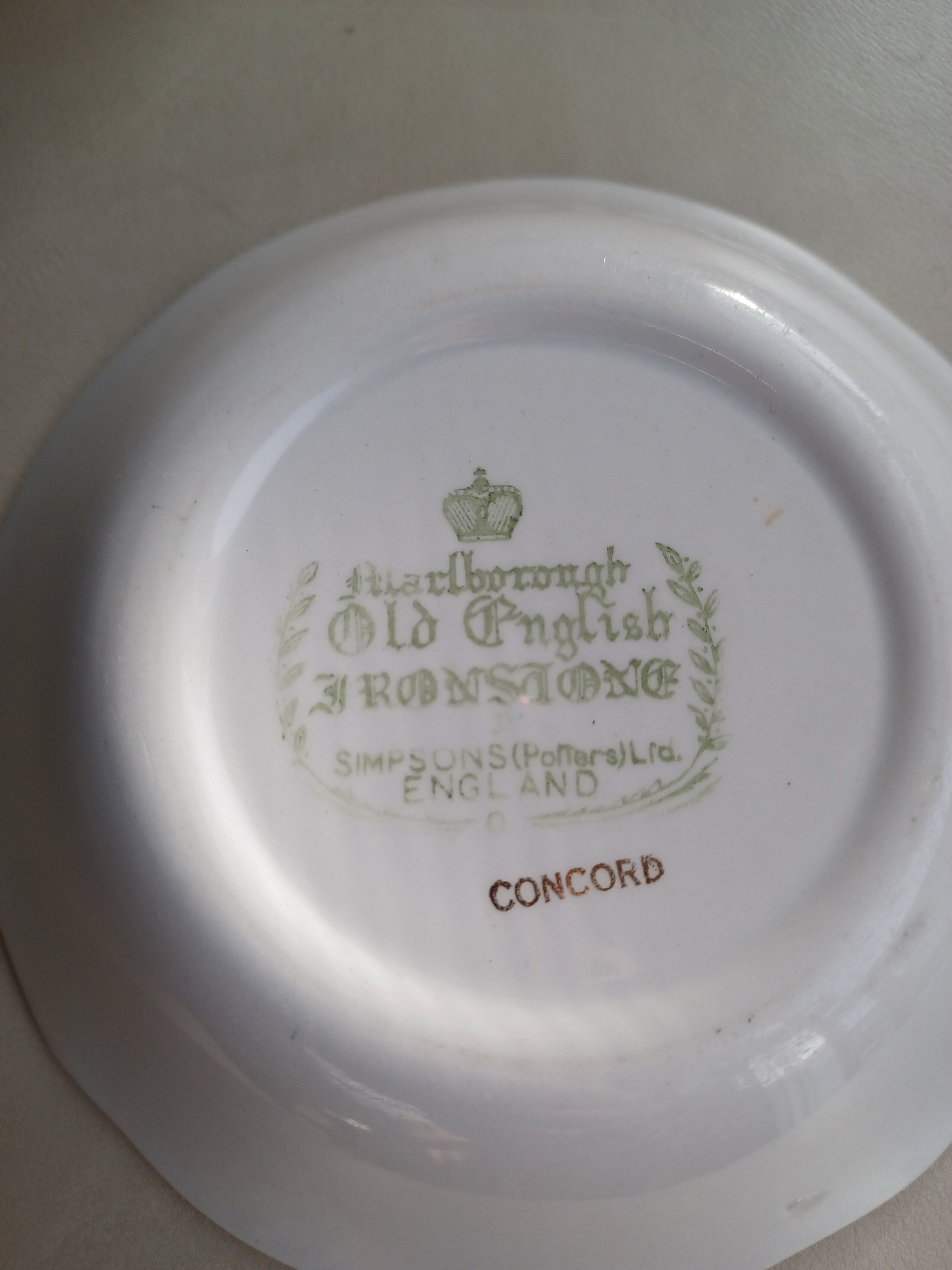 Vintage Simpon's Potters Concord Fruit Dessert Bowls - Etsy