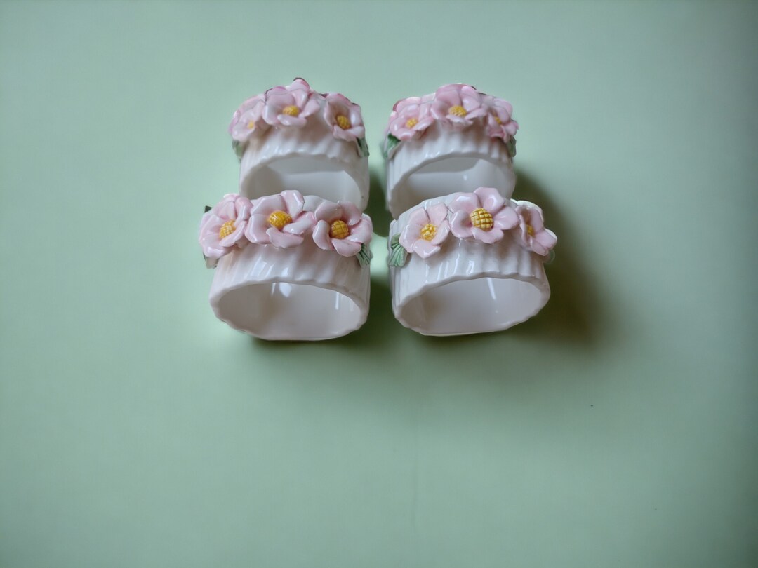 Vintage Set of 4 Porcelain China Napkin Rings Capodimonte Pink Roses on ...