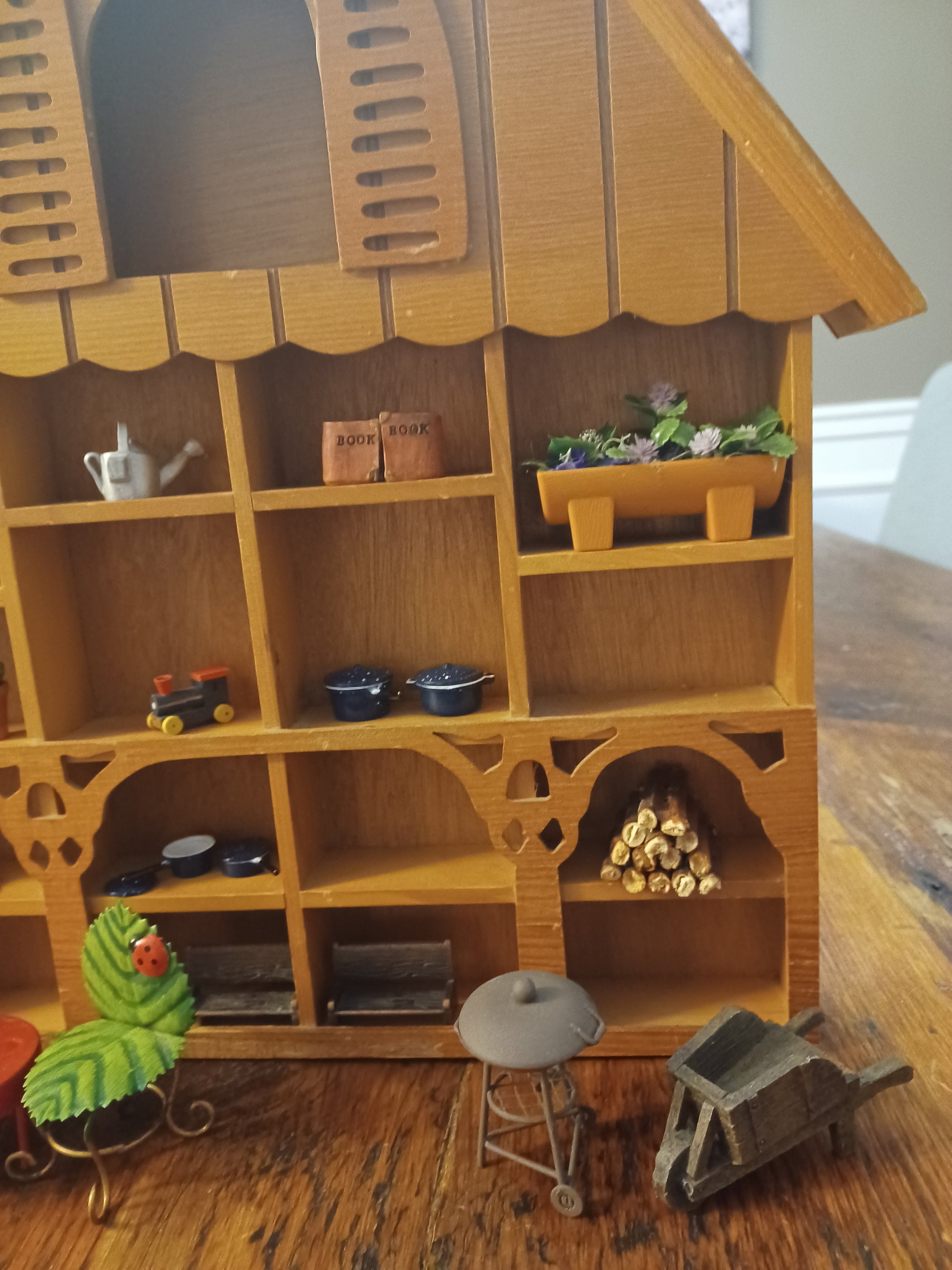 Vintage Wooden House Shelf Dollhouse Knicknack Shelf - Etsy
