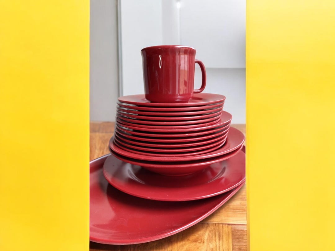 Vintage Set of Elan Red Melamine Dishes 21 Pieces Handled Cups Plates ...