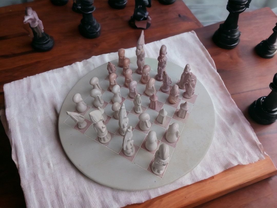 Vintage Pink and Cream Marble Soapstone Chess Board With Hand Carved ...