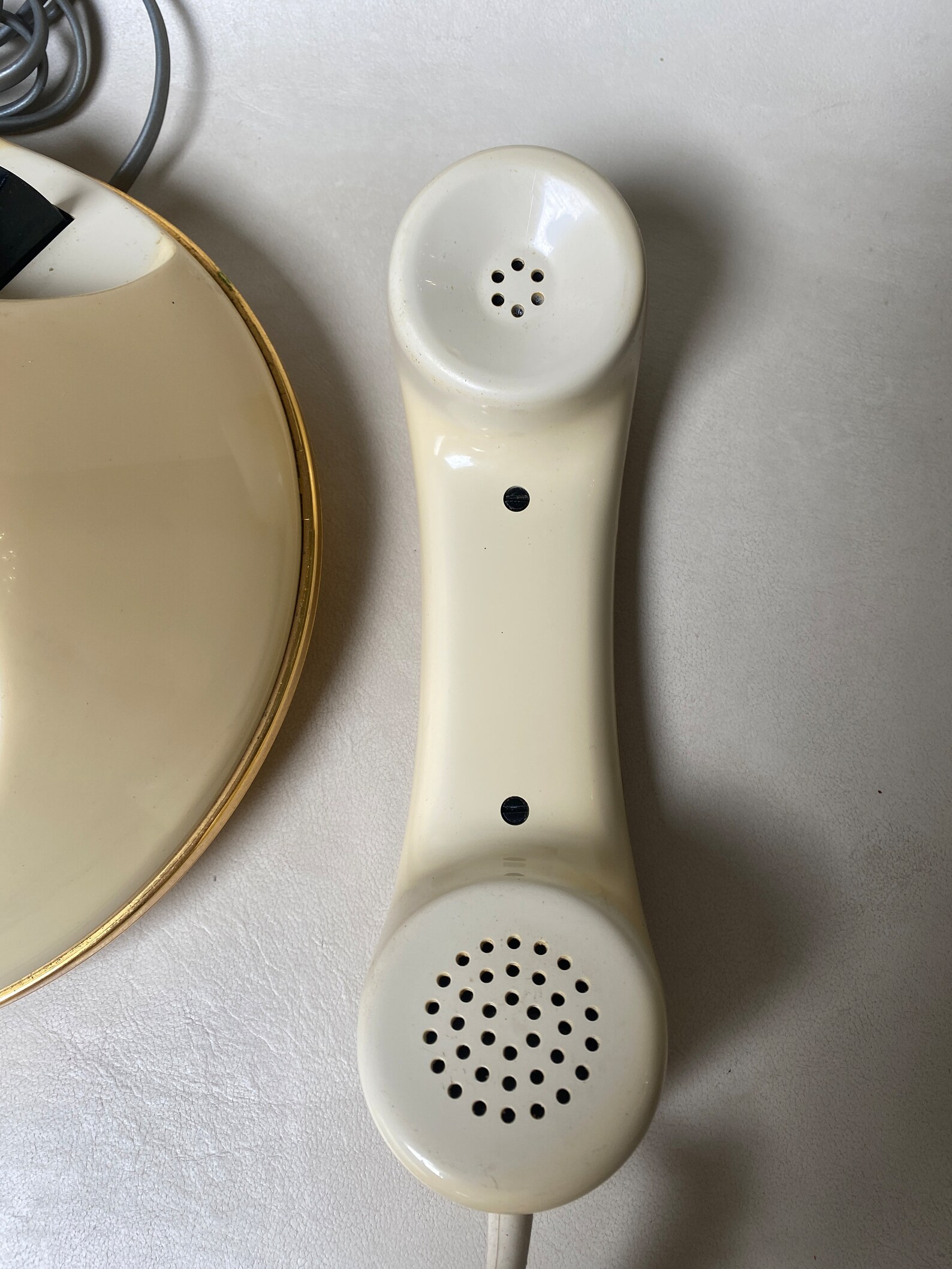 Vintage 1980's Beige Rotary Phone With Gold Base - Etsy