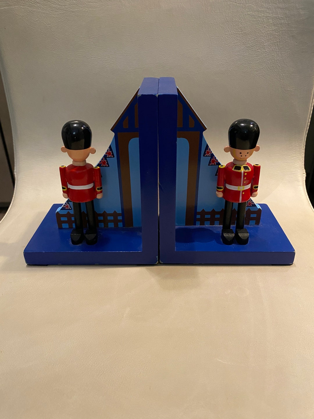 Retro Look Children's Bookends Bright Blue Toy Buckingham Palace ...