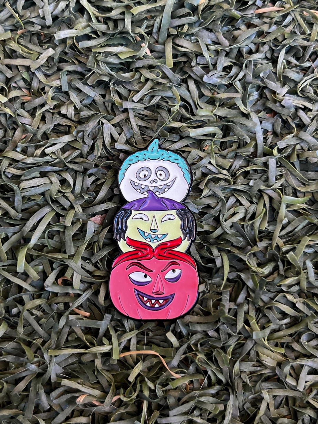 Lock Shock and Barrel Nightmare Before Christmas Enamel Pin Glow in the ...