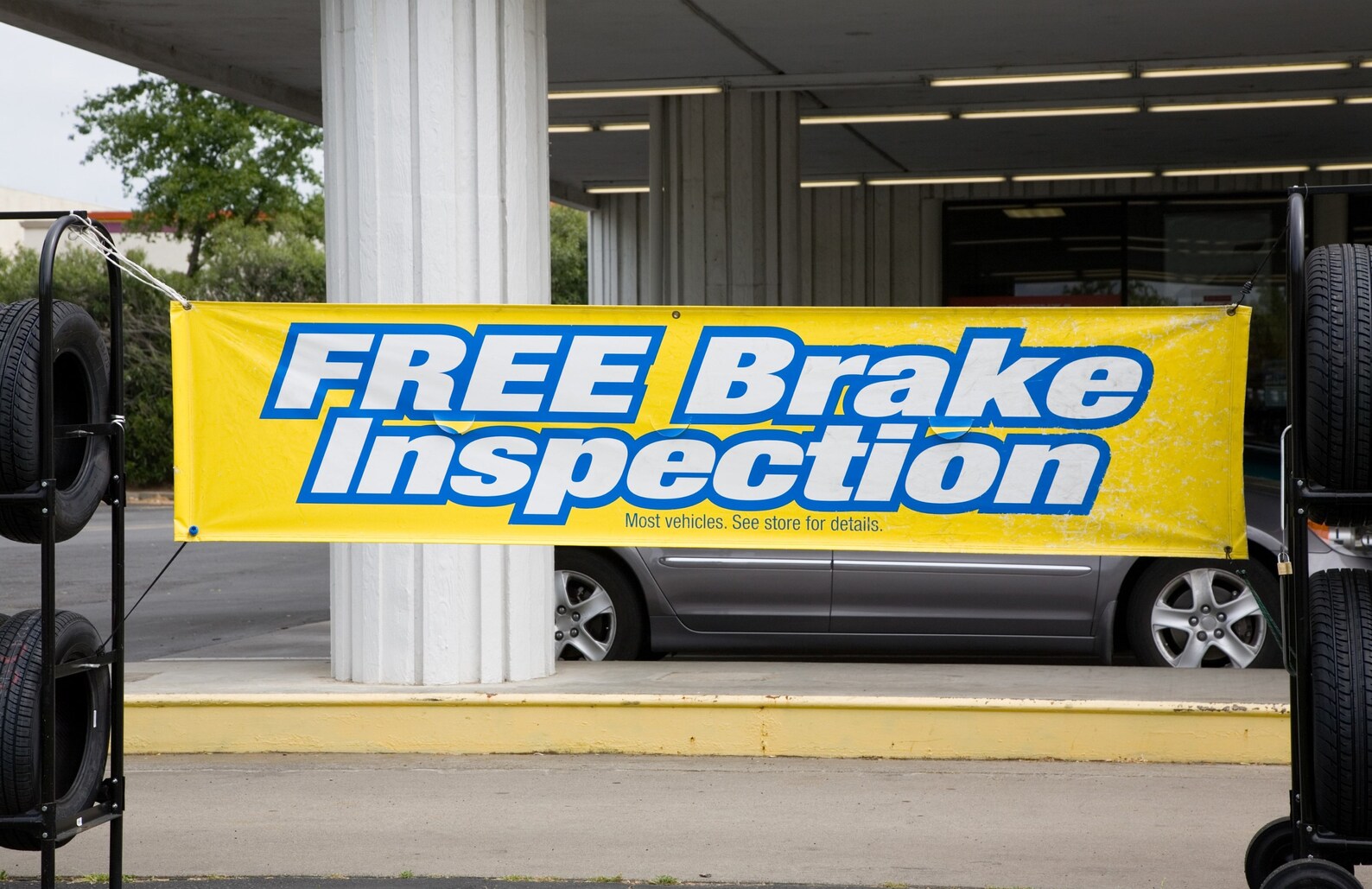 Banners/ Custom Design Banners/ Custom-printed Vinyl Banners (any ...