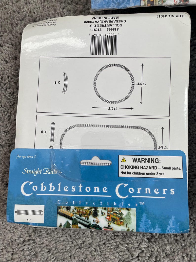 Cobblestone Corners Train Tracks and Train Set - Battery Operated ...