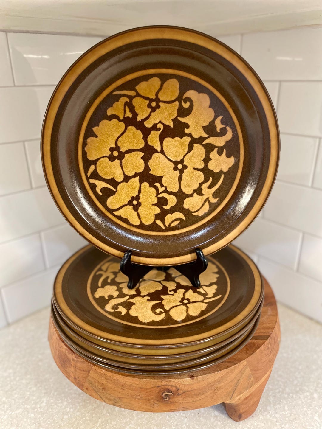 Includes 5 Plates - 1970s Stoneware Brown Flower Pattern Round Plates ...