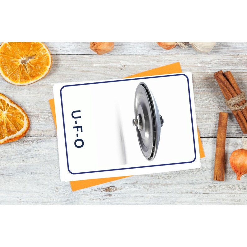 32 Flying Objects Flashcards, Kids Printable, Nomenclature Cards ...