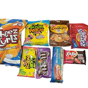 American Snack Box With American Chocolates, Crisp, and Sweets - Etsy UK