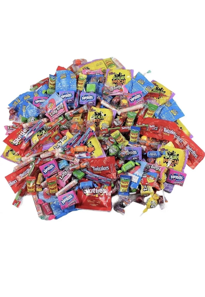 American Sweet Box Candy Hamper 50 Piece Large Gift Mix USA Candies ...