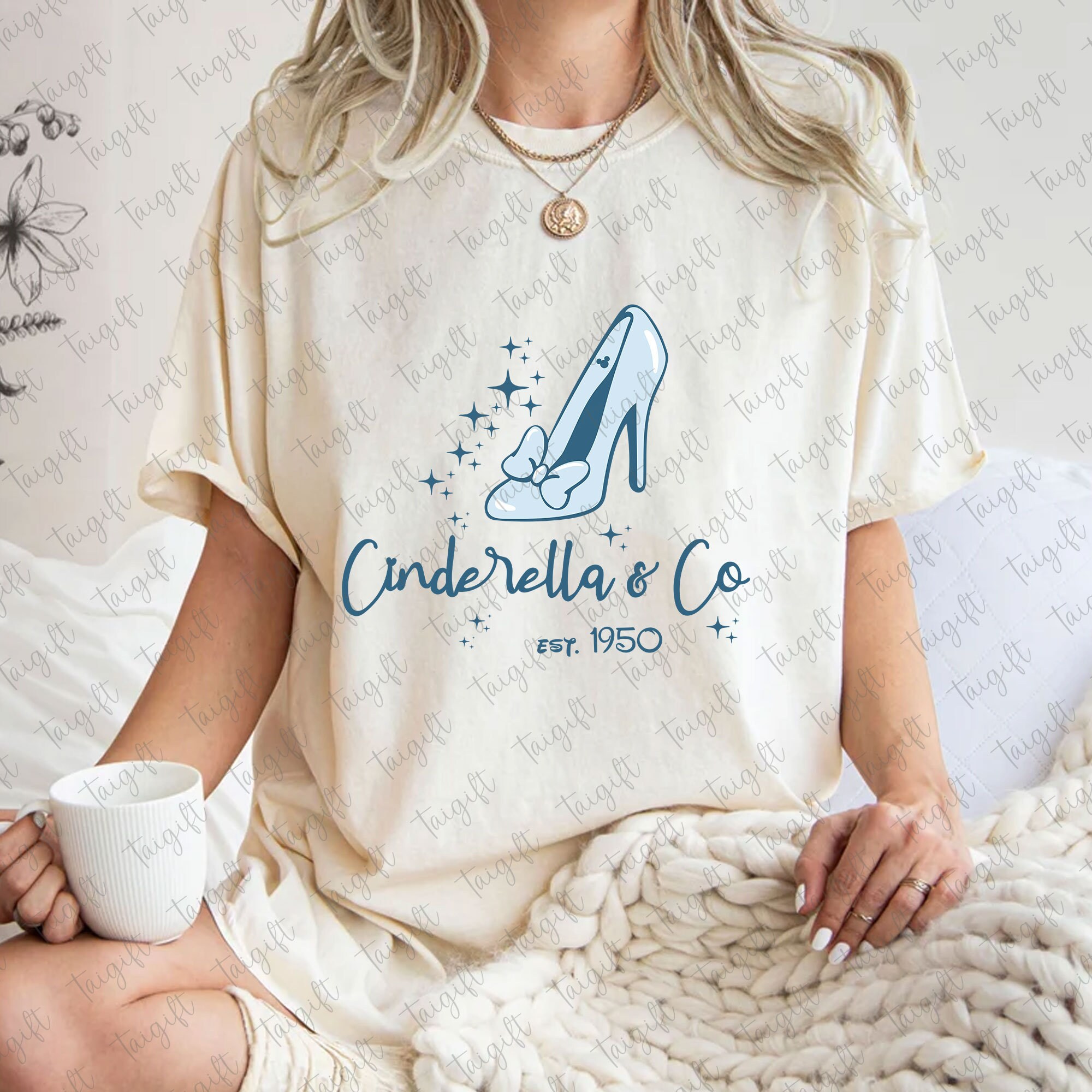 Princess and Co Est 1950 Svg, Glass Shoe Princess SVG, Bibbidi Bobbidi ...