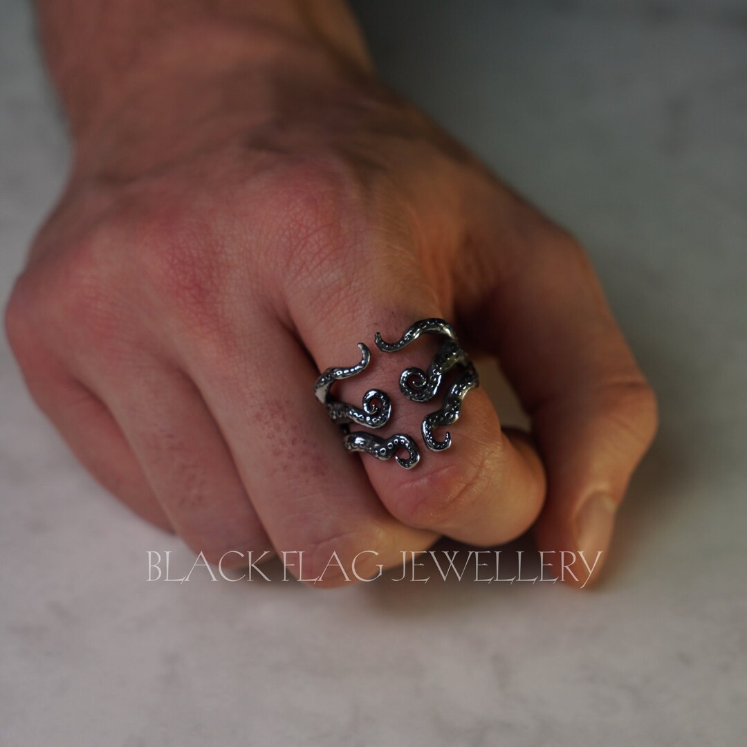 Black Octopus Tentacle Ring, Adjustable Kraken Sea Creature Ring for ...