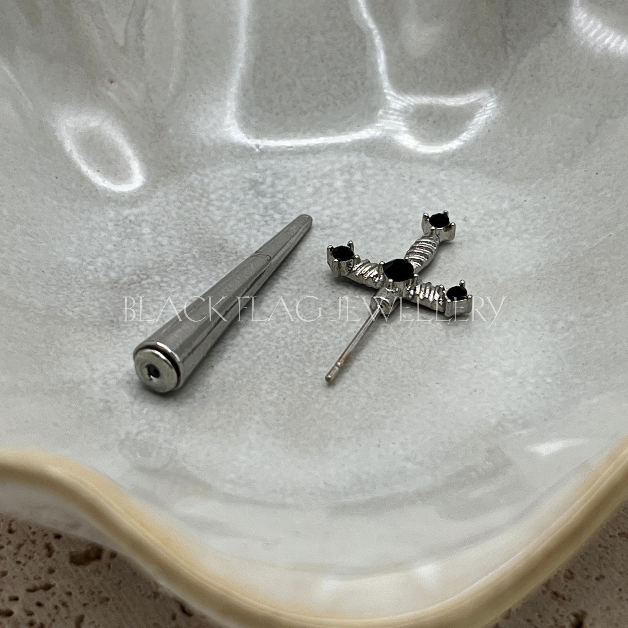 Gothic Sword Earrings Grunge E-girl Aesthetic Secure Push Back Two ...