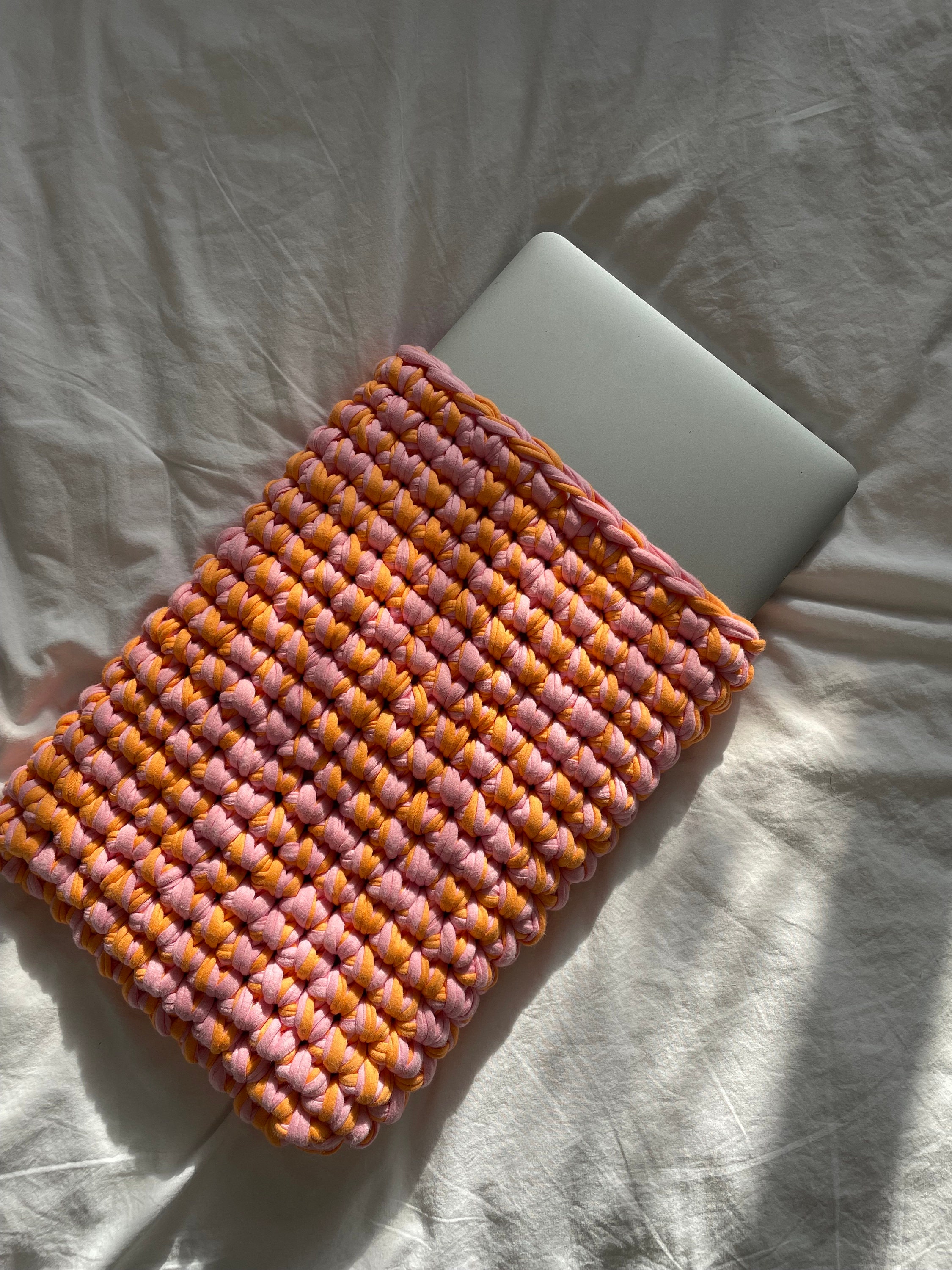 CROCHET LAPTOP SLEEVE Chunky Crochet Laptop Cover - Etsy