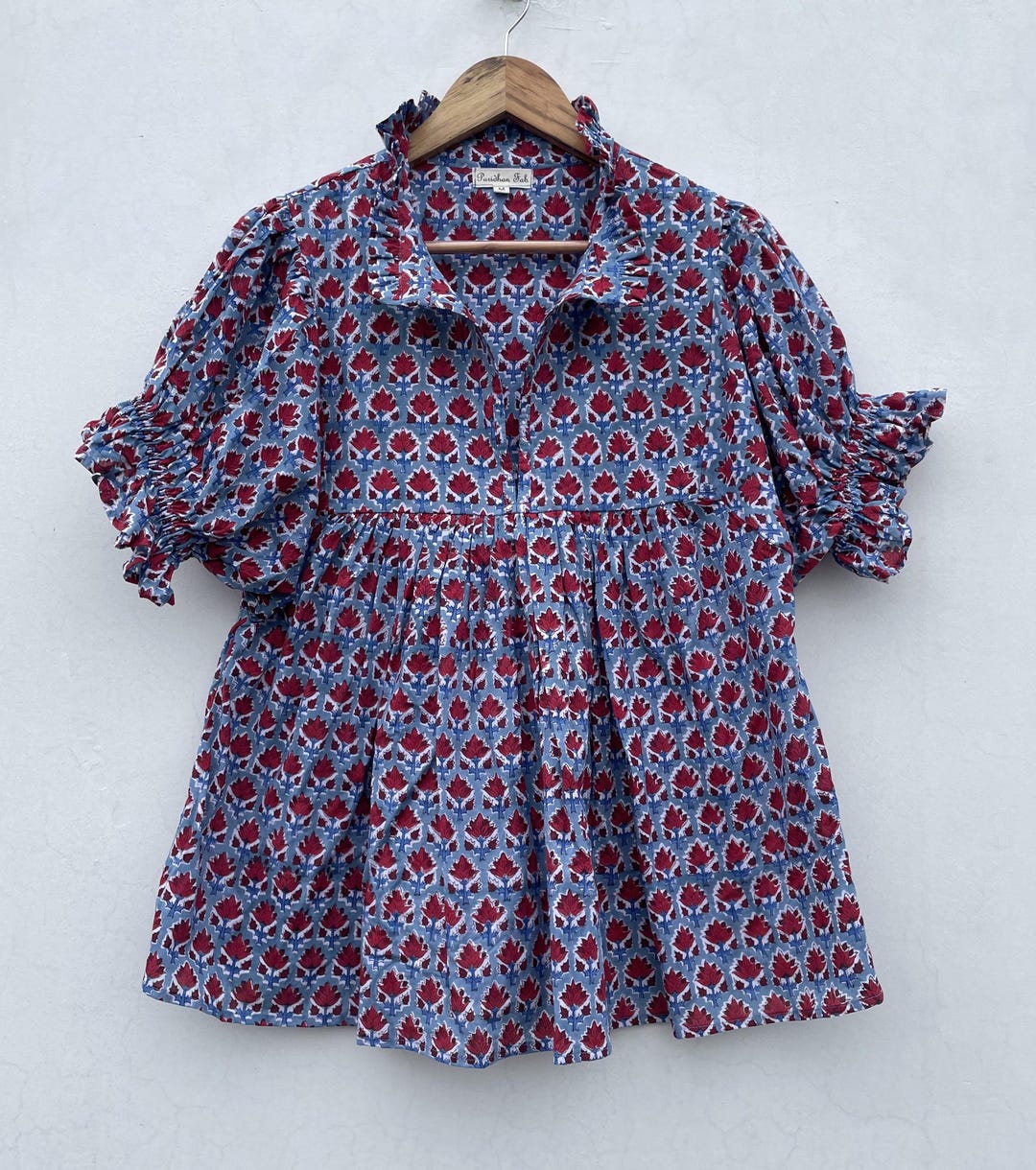 Beach Party Wear Block Prints Tops and Blouse / V Neckline Summer Tops ...