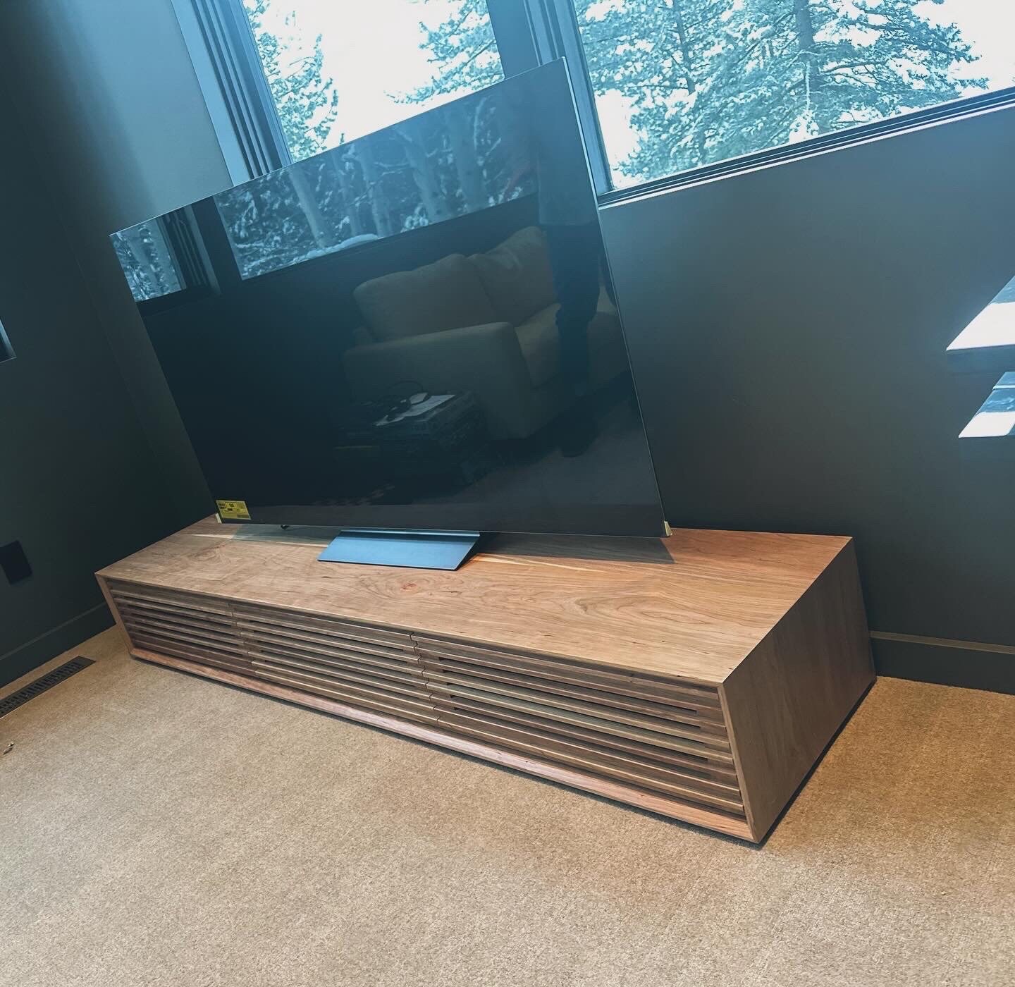Slat Door Media Console - Etsy