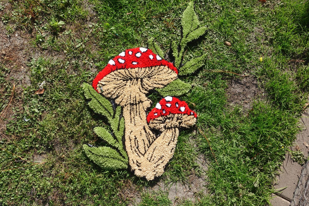 Mushroom Tufted Rug - Etsy