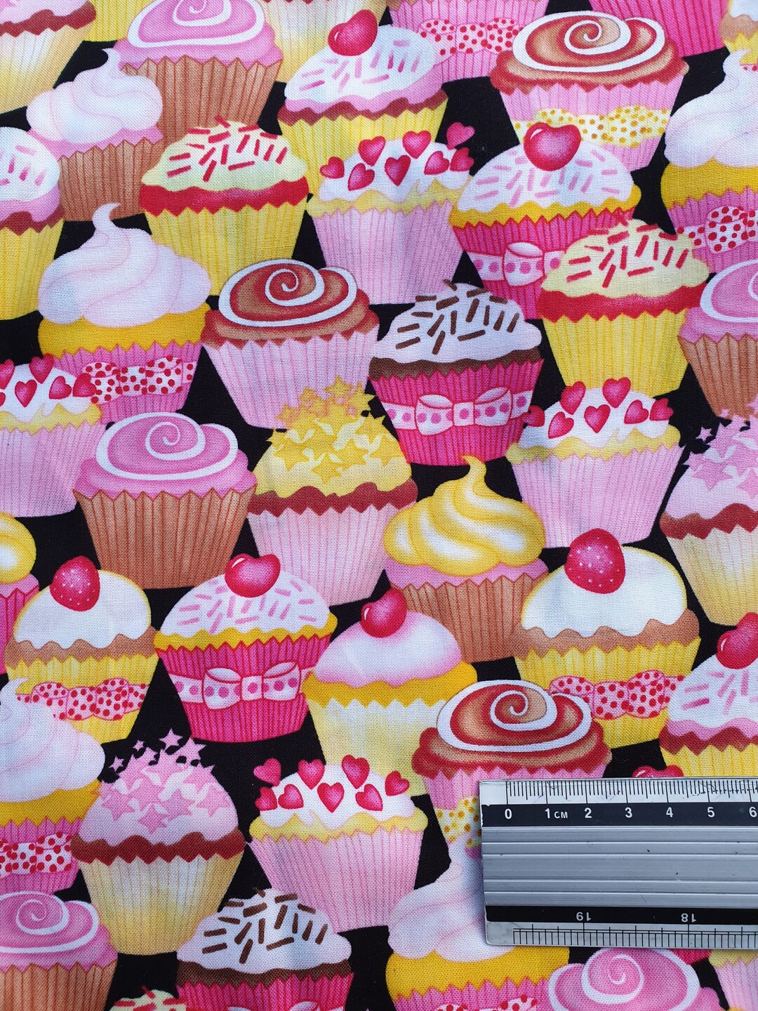 Cupcakes Cotton Fabric, American Cotton Fabric With Cupcakes, Fabric ...