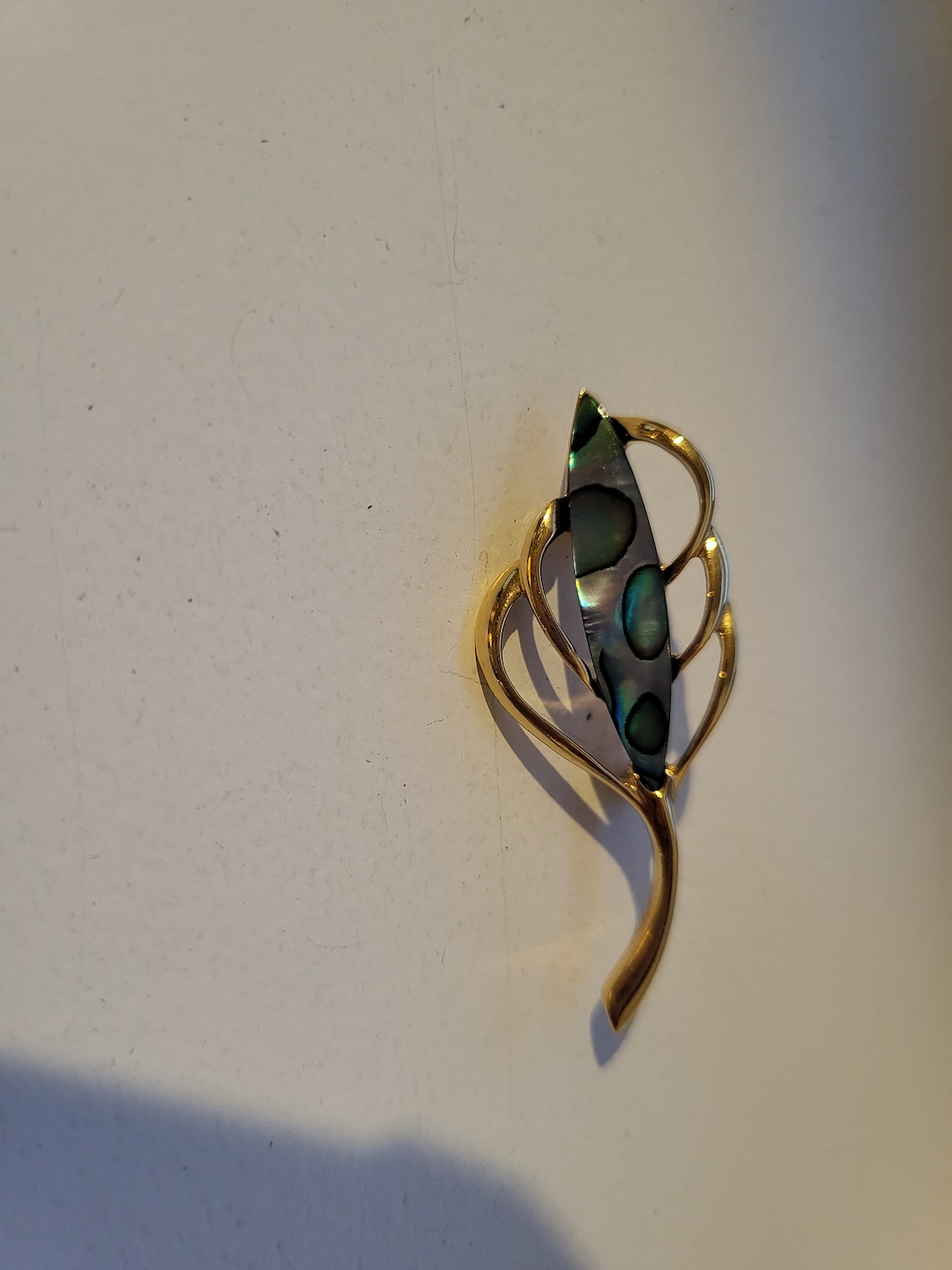 Vintage Ariki Paua Shell Brooch New Zealand (22kt Gold Plated?) - Etsy