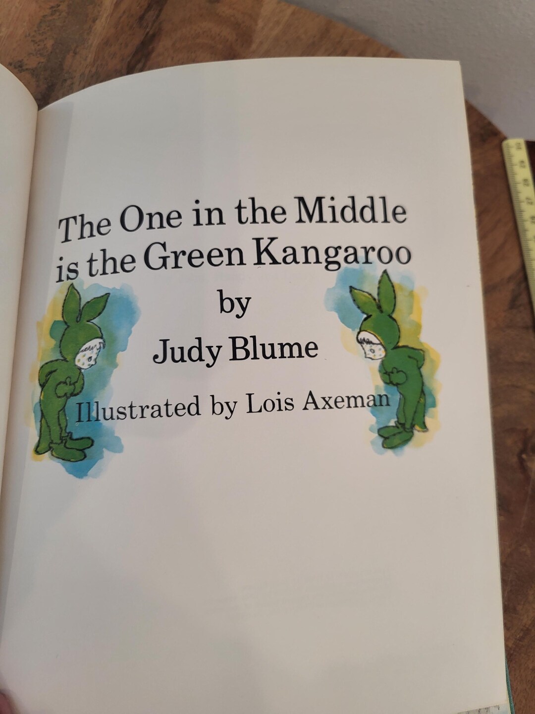 The One in the Middle is the Green Kangaroo by Judy Blume Hardcover ...