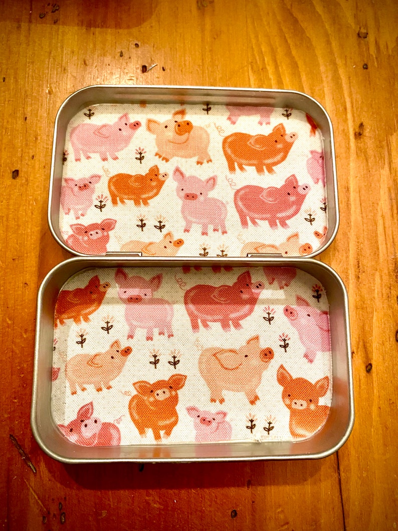 Pink Piggy/blue Polka Dot Tin, Hinged Tin, Small Metal Tin, Notions Tin ...