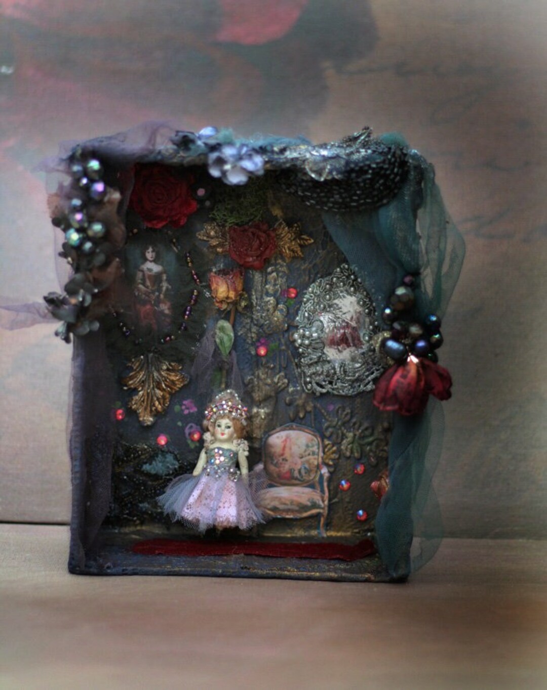 Assemblage Art, Collage Diorama W. Doll, Shadow Box little Baroque ...