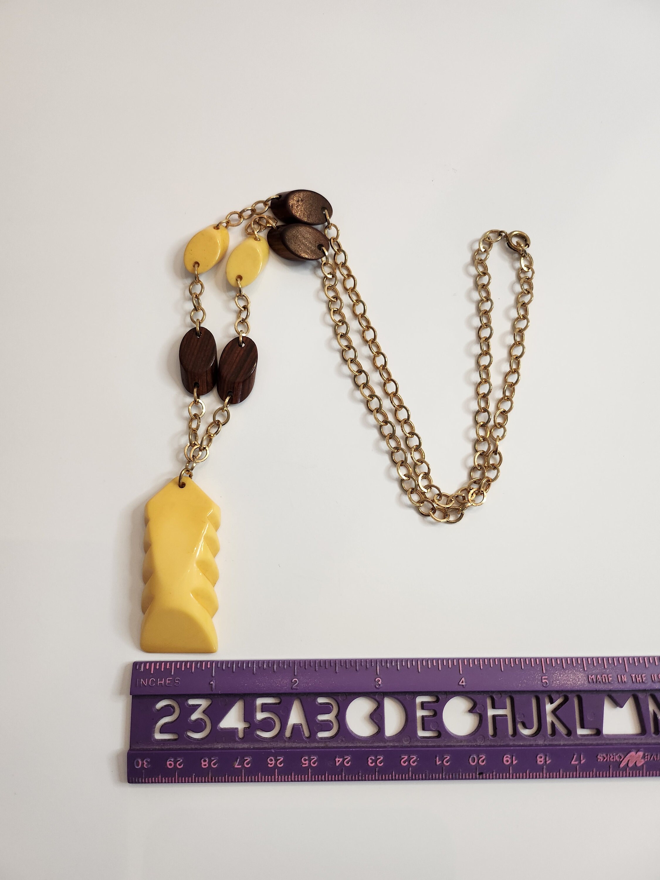 Fun Vintage Retro 1960's Hippie Yellow Bakelite Necklace Gold Tone ...