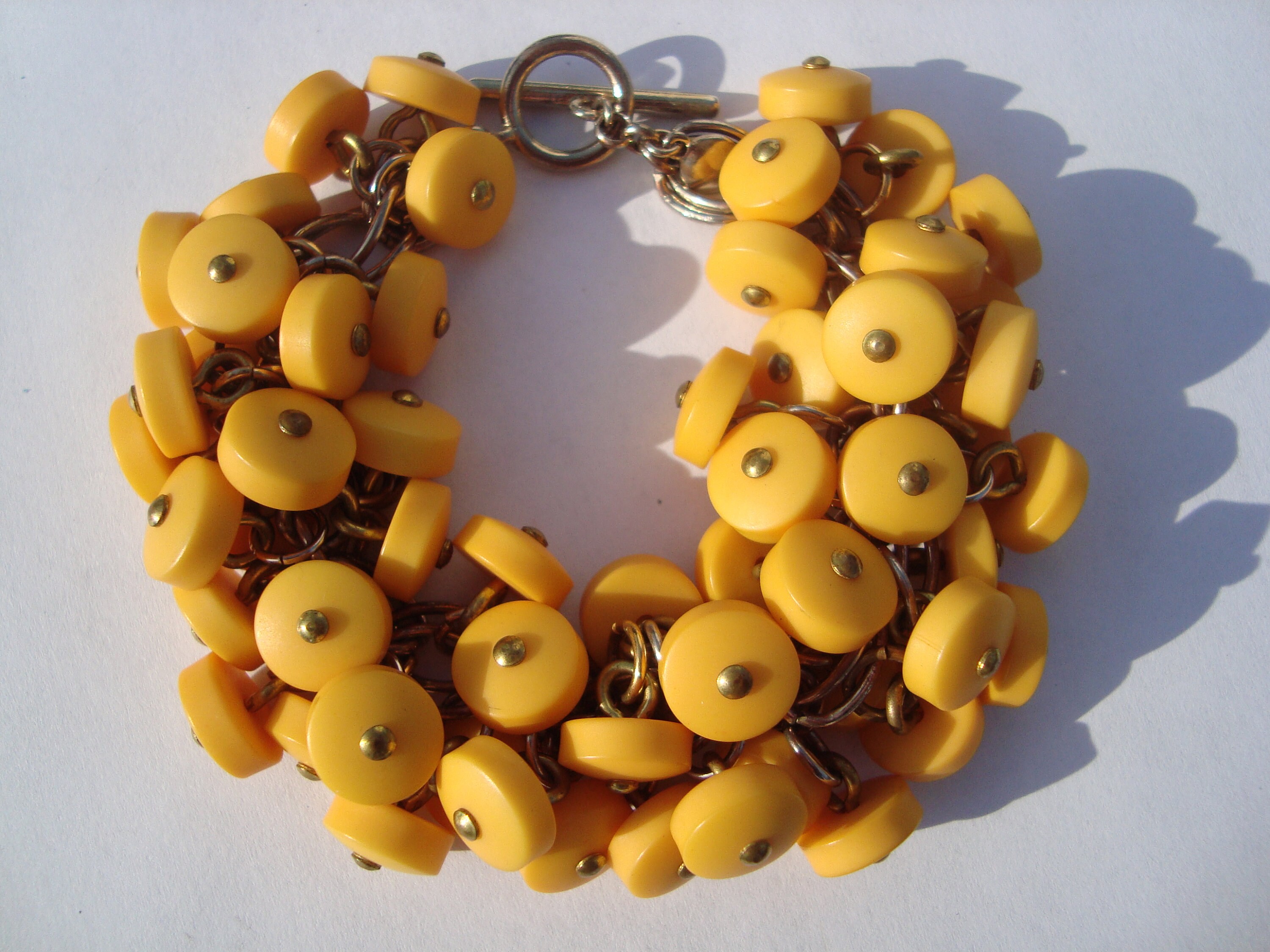 Amazing Fun Vintage Bakelite Button Charm Bracelet 50 Plus Buttons ...