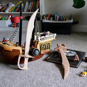 Wood Pirate Play Sword / Fantasy Adventure and Historical Blade - Etsy