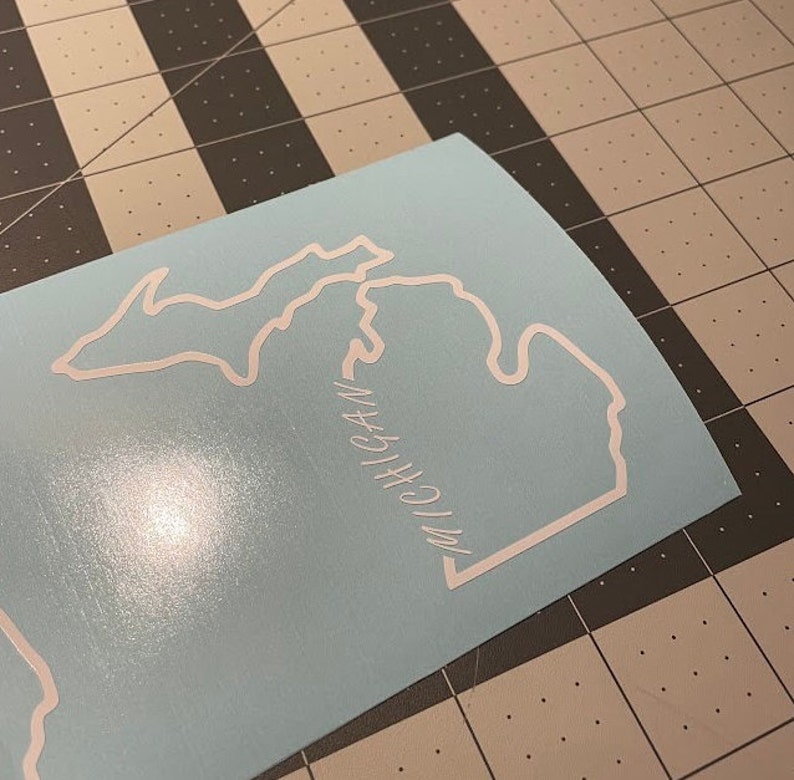 Michigan Outline Vinyl Decal - Etsy