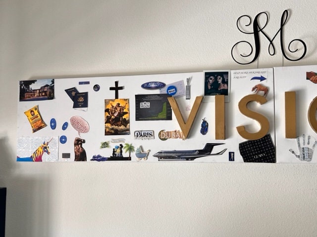 Cute Vision Board Set - for Couples / Dreamers - Wall Mounted - Build ...