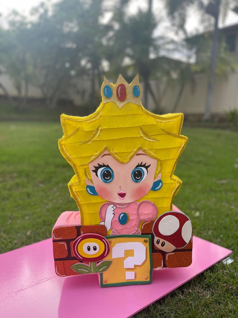 Piñatas (SIZE 30” LARGE ) Princess Peach Decoration for Personalized ...