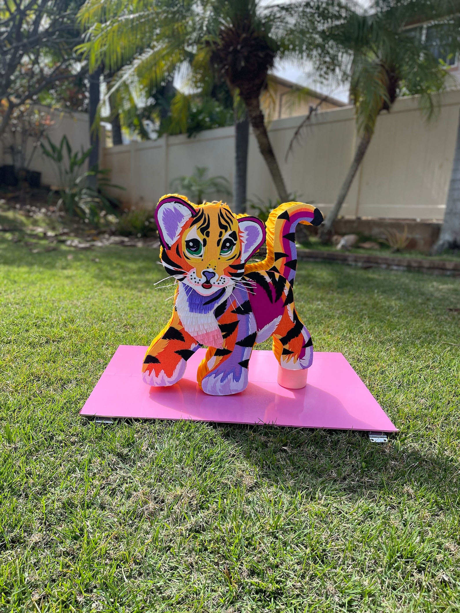 Piñatas (SIZE 30” LARGE )tiger Lisa Frank and Decoration for ...