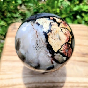 RARE VOLCANIC AGATE Crystal Spheres!!! - Etsy