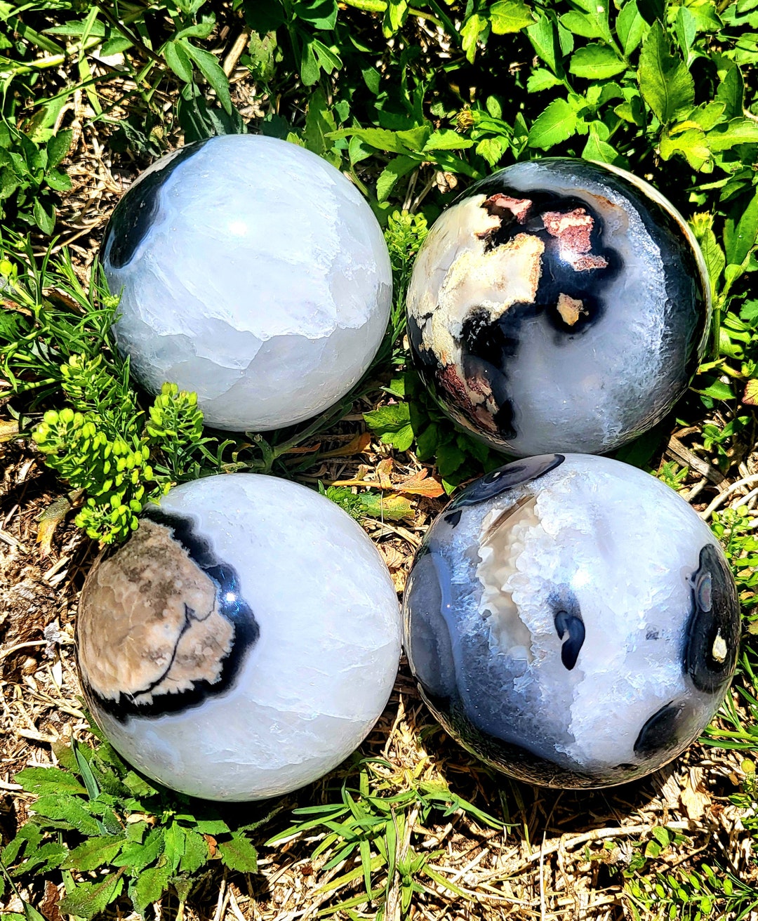 RARE VOLCANIC AGATE Crystal Spheres!!! - Etsy