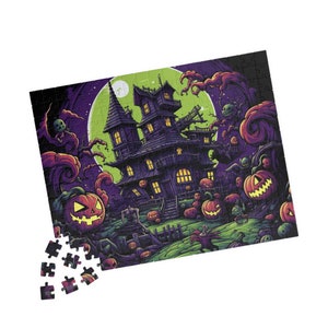 Haunted Moonlit Manor on a Creepy Full Moon Night Puzzle (110, 252, 500 ...