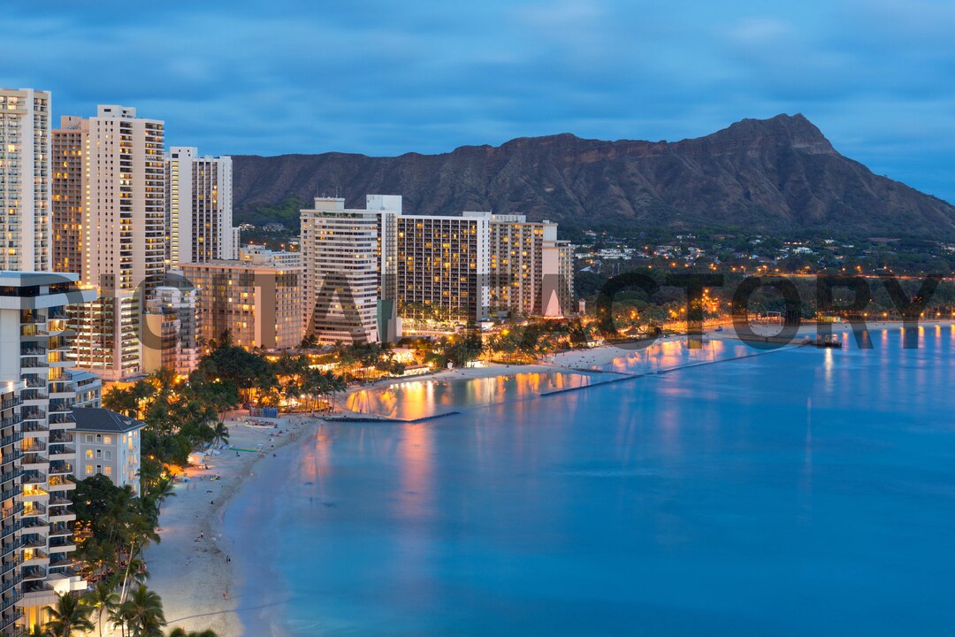 Honolulu Hawaii Background, Waikiki Beach Backdrop, Hawaii Skyline ...