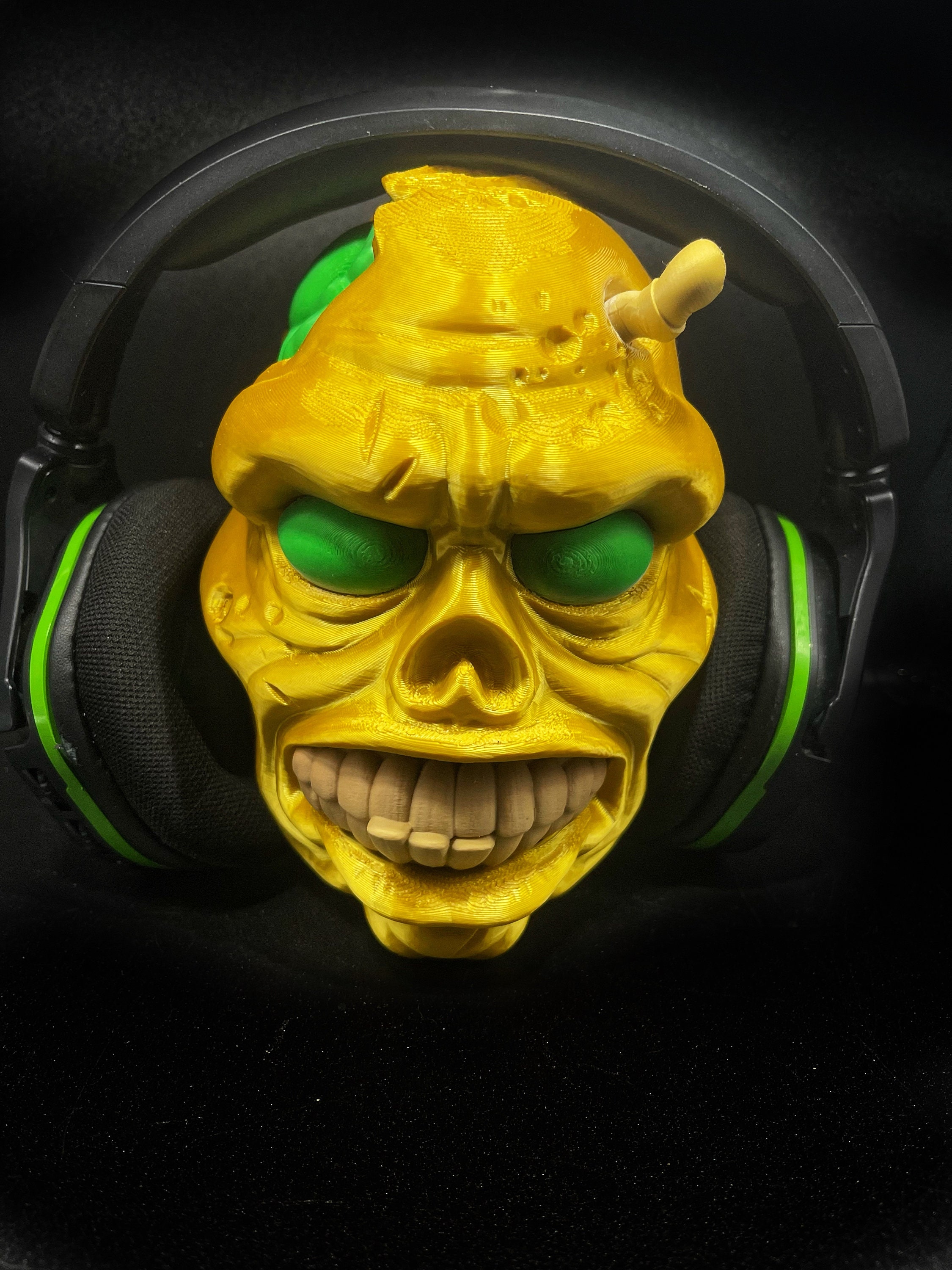 Unique Zombie Decor Headphone Stand for Desk, Office, Gamer Gift - Etsy