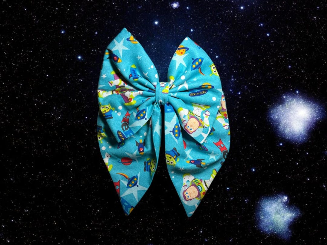 Space Ranger Inspired Fable Bow, Kid Bow, Cartoon Bow, Alien Bow ...
